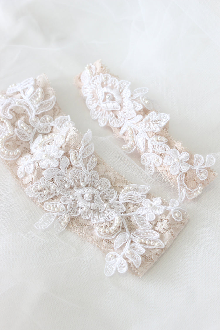 LACE HEAVEN | Bespoke Beaded Lace Garter Set for Noela – shenoblesse
